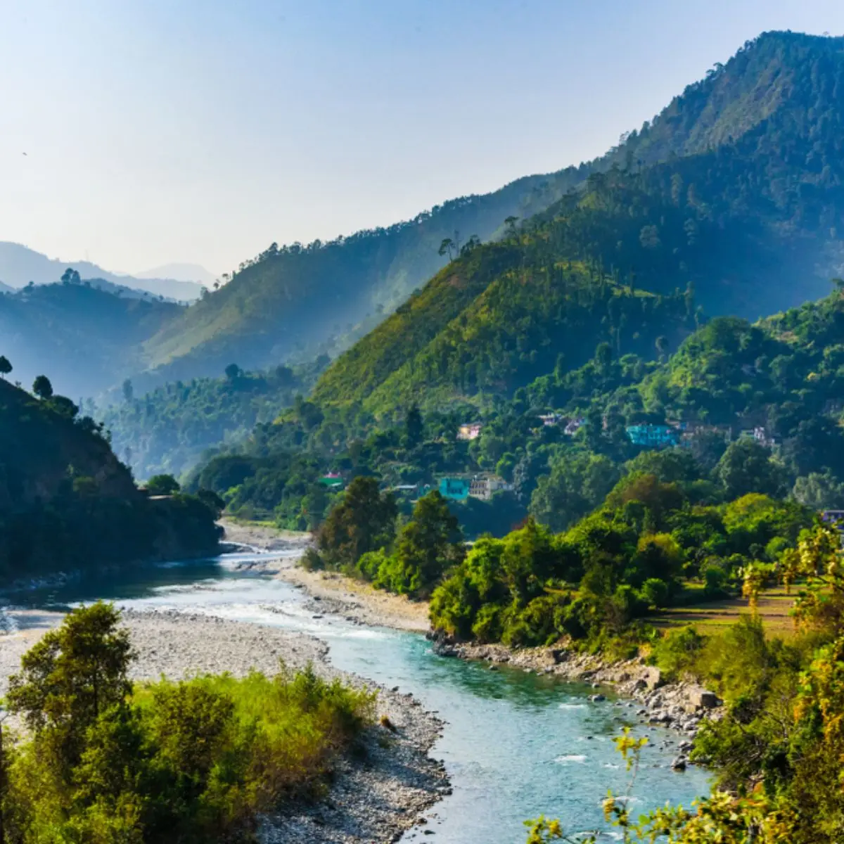 Good Taxi Service - Taxi Service in Dehradun | Call at 9389162499